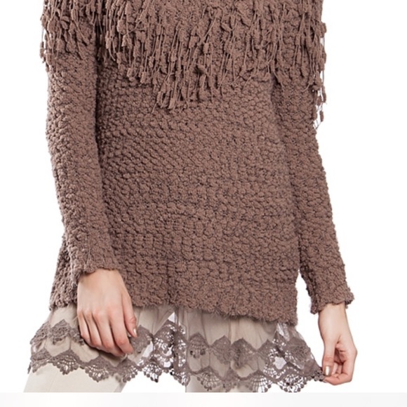 Ryu | Sweaters | Ryu Fringe Knit Crochet Lace Bottom Sweater | Poshmark